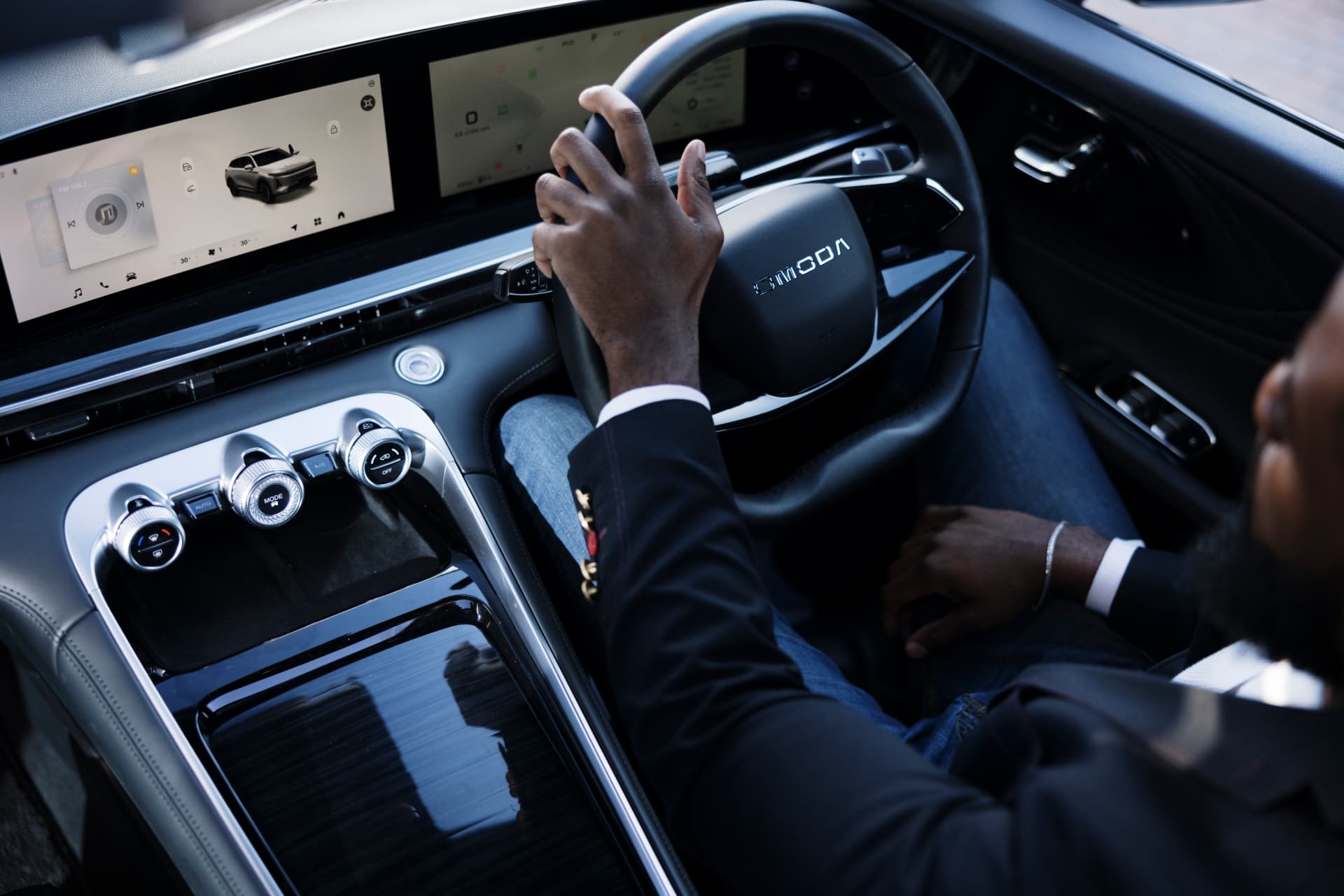 OMODA C9 SUV | Premium Midsize Crossover | Sandton, Northcliff ...